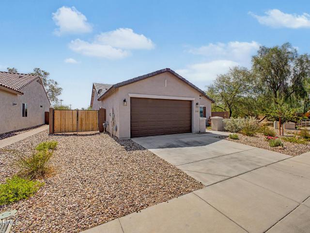 3218 n lafayette drive