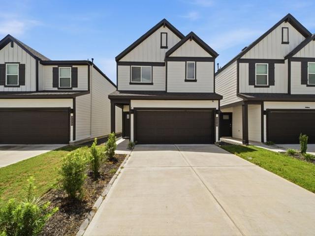 3218 Crown Gate Dr, Houston, TX 77047