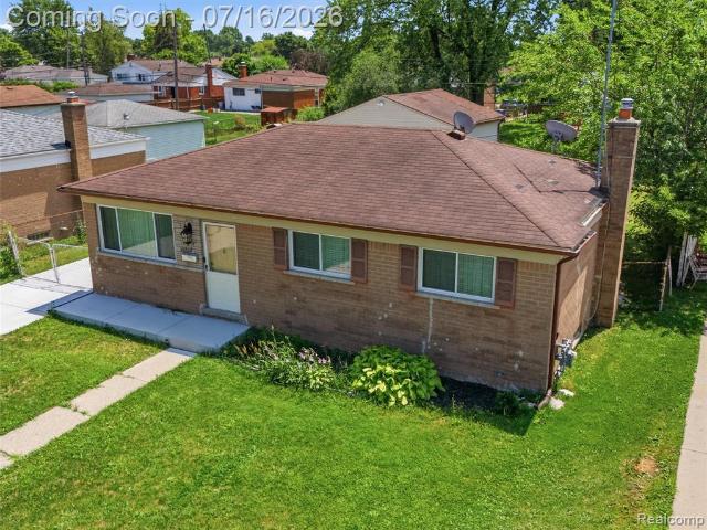 3218 E 14 Mile Road