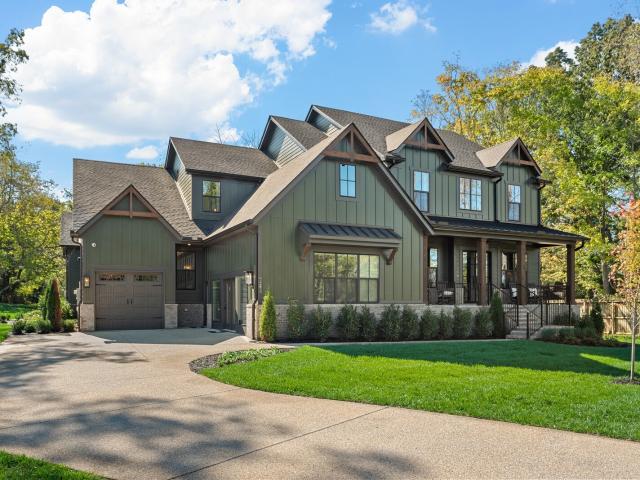 3218 Hunziker Lane