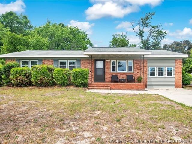 3218 Pelligrini Ave, Hope Mills, NC 28348