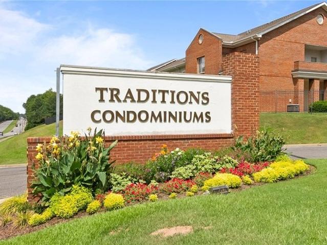 3218 Veterans Memorial Pkwy Apt 2304, Tuscaloosa, AL 35404
