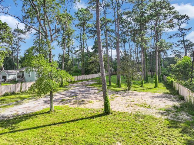 3219 Oak Dr, Dickinson, TX 77539 | MLS #67547 | Compass