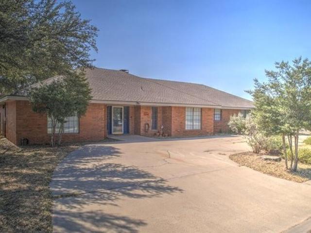 3219 Highsky Dr, Midland, TX 79707