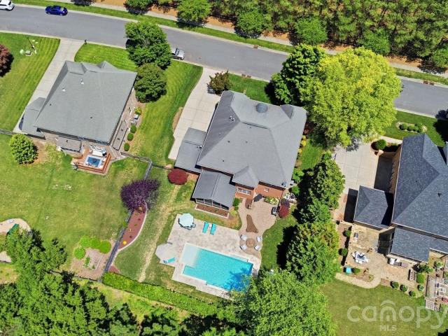 3219 Lakehurst Crossing