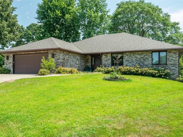 3219 SW 39th St, Des Moines, IA 50321
