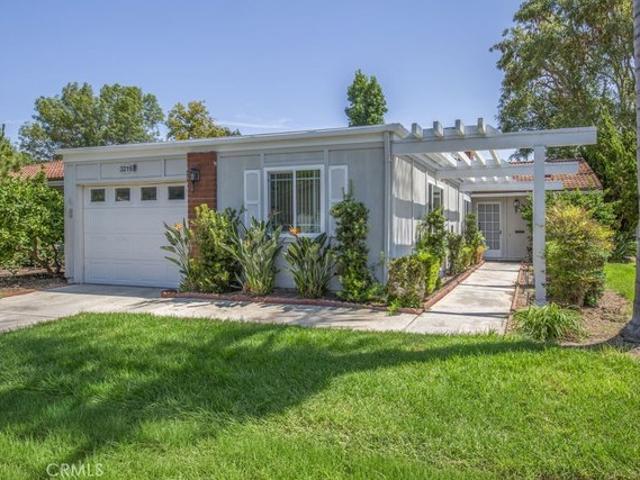 3219 Via Carrizo Unit D, Laguna Woods, CA 92637