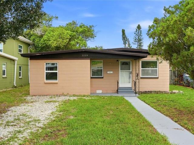 3219 40th St N, Saint Petersburg, FL 33713