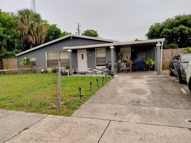 3210 NW 18th Pl, Lauderhill, FL 33311