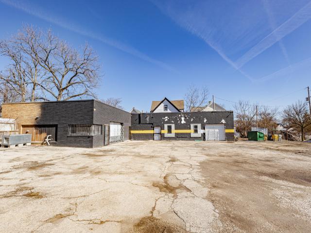 3210 N Dr Martin Luther King Jr Dr
