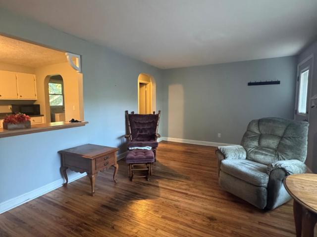 3210 New Lynnview Dr
