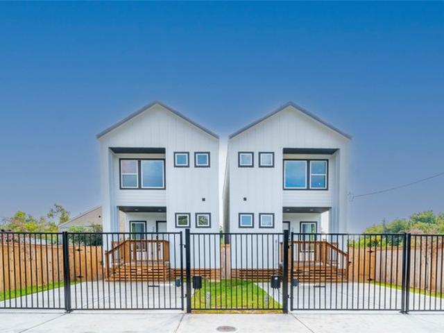 3210 A and B Retta St, Houston, TX 77026