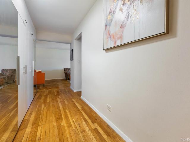 3210 Arlington Avenue 4G