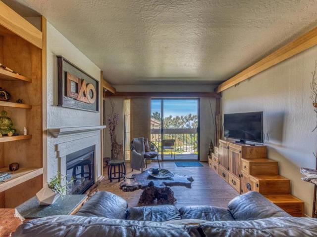 3210 Golden Oaks Lane