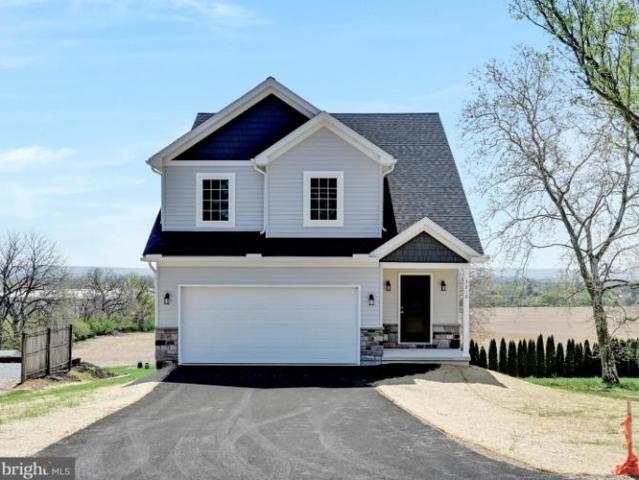 3210 Joyce St, Lebanon, PA 17042
