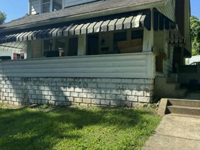 3210 Park St, Ashland, KY 41101