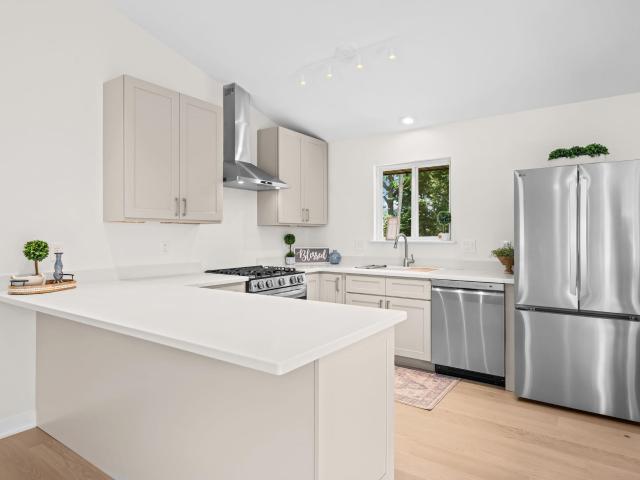 3210 Piper Court