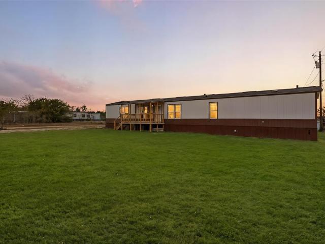 3210 Robinhood Dr, Granbury, TX 76048 | Compass