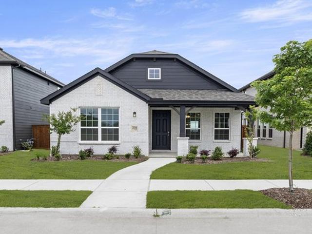 3210 Summerland Dr, Royse City, TX 75189