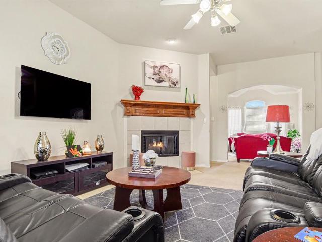 3210 Silver Springs Way