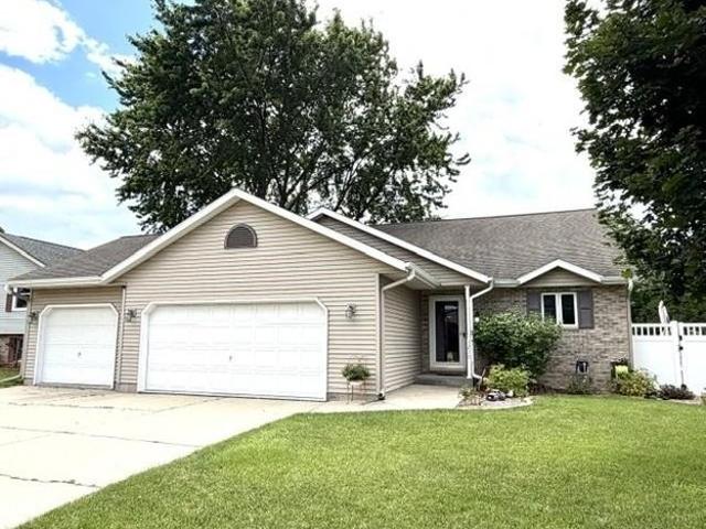 3210 Thornton Dr, Janesville, WI 53548