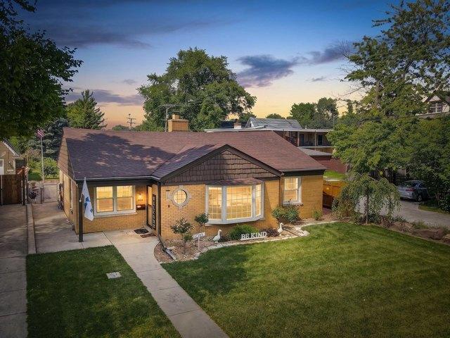 3210 W 97th St, Evergreen Park, IL 60805