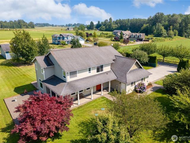 3210 White Swan Lane