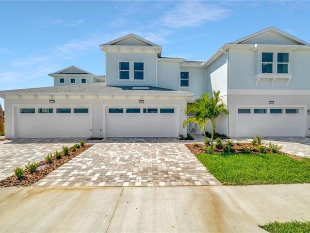 32119 Anchor Point Dr, Wesley Chapel, FL 33545