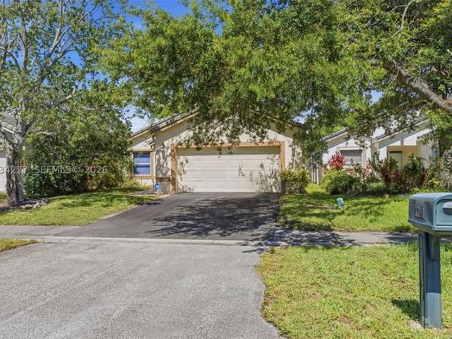 3211 NW 123rd Ave, Coral Springs, FL 33065