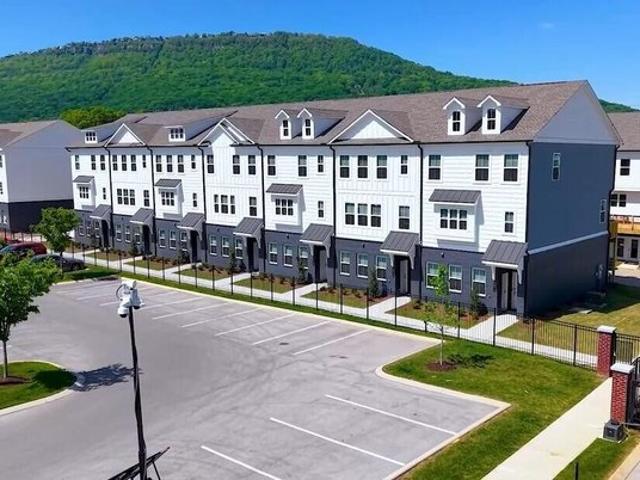 3211 Aberdeen Row, Chattanooga, TN 37410