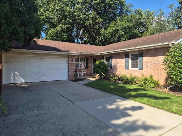 3211 Briar Crest Drive