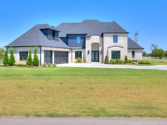 3211 E 169th St S, Bixby, OK 74008