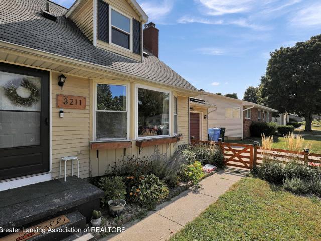 3211 Lawdor Road