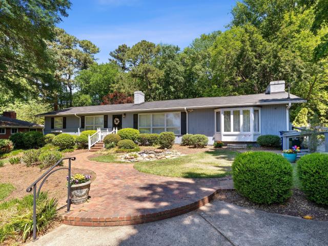 3211 Plantation Road