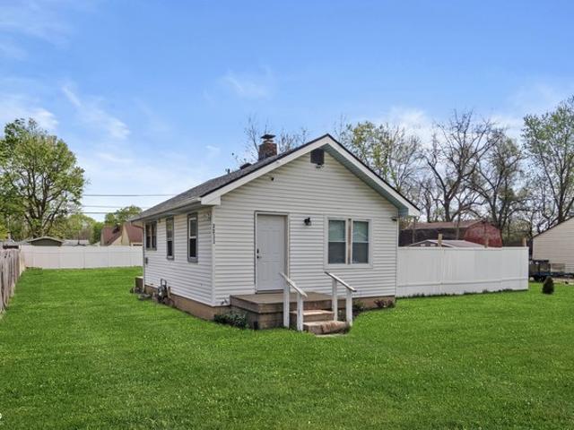 3211 S Lockburn St, Indianapolis, IN 46221