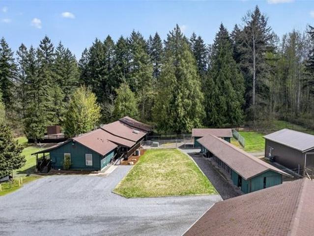 3211 th Ave E, Eatonville, WA 98328