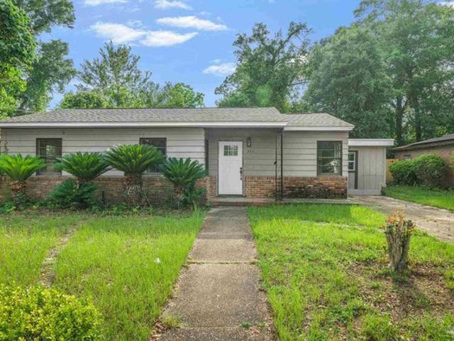 3211 Torres Ave, Pensacola, FL 32503