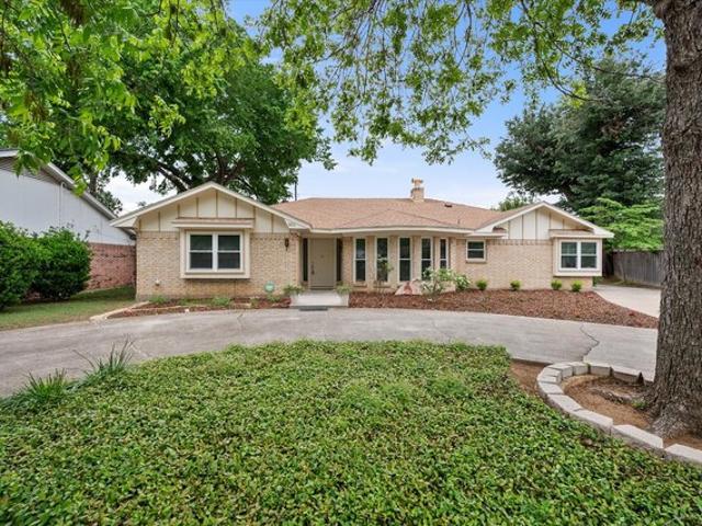 3211 Vernon Dr, Arlington, TX 76015