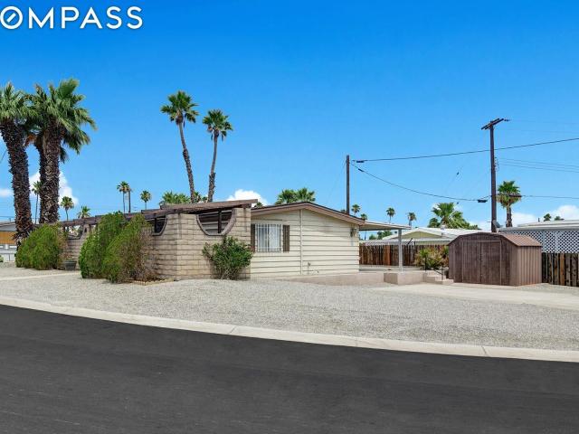 32121 Oakland Hills St, Thousand Palms, CA