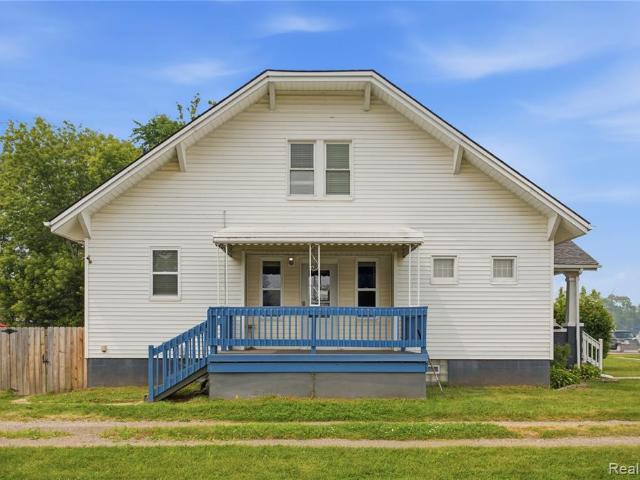 32127 Utica Road