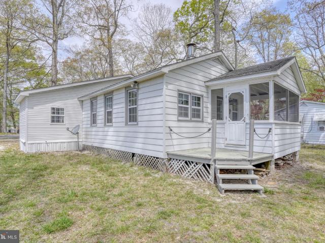 32124 Steel Dr, Millsboro, DE 19966 | MLS #DESU2109 | Compass