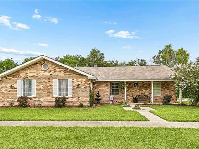 3212 Meraux Ln, Meraux, LA 70075