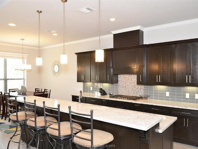 3212 Ashville Path