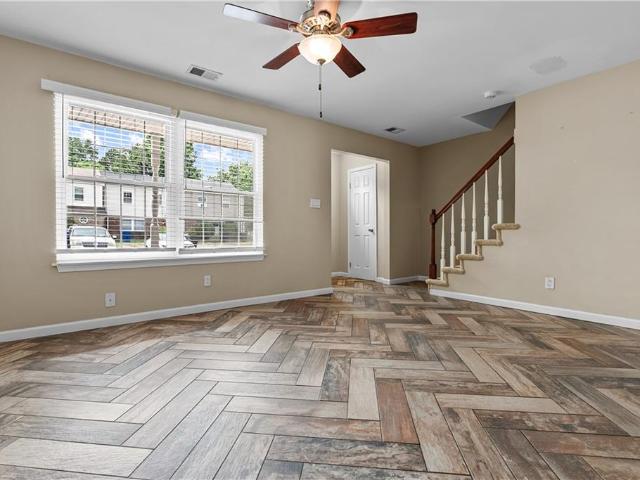 3212 Chesterton CT