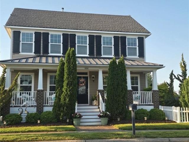 3212 Conservancy Dr, Chesapeake, VA 23323