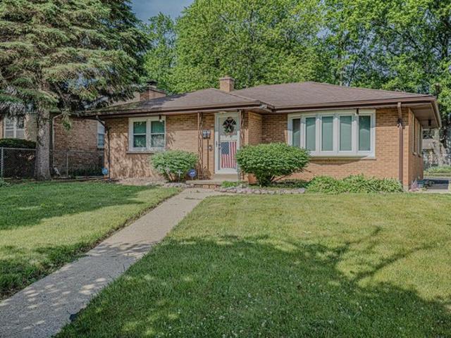3212 Elisha Ave, Zion, IL 60099