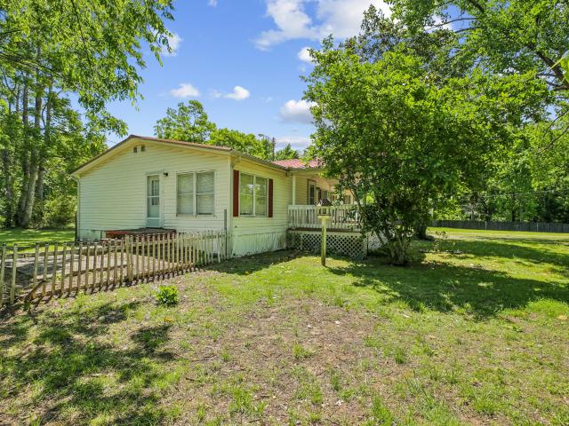 3212 Greer Rd