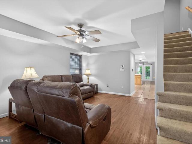 3212 Pennwood Road