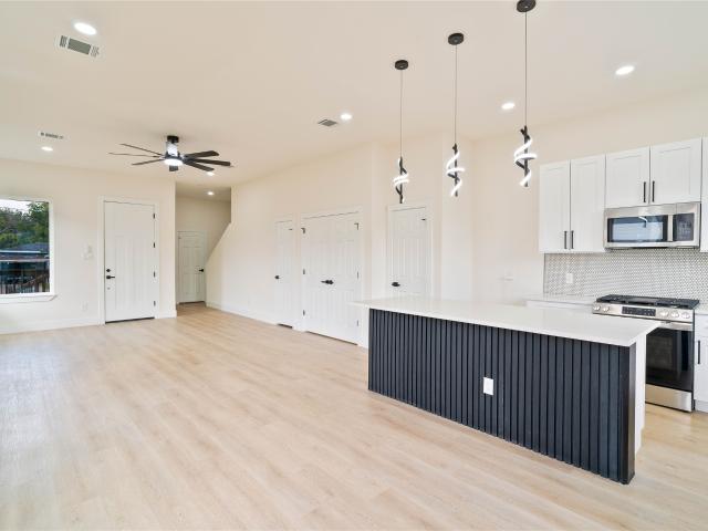 3212 Retta St, Houston, TX 77026 | MLS #42160