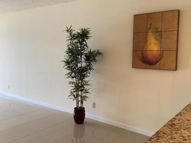 3212 Strawflower Way Apt 204, Lake Worth, FL 33467